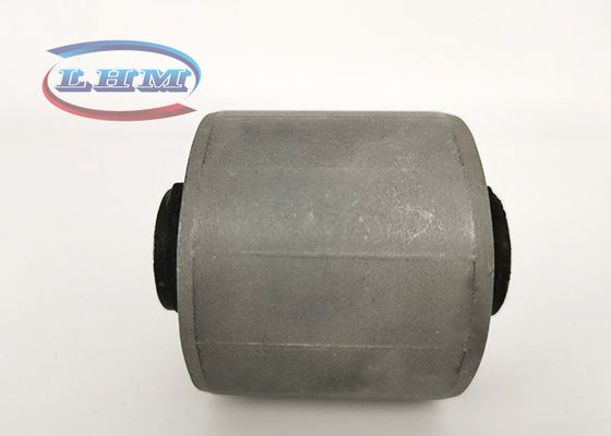 Standard Size Toyota Corolla Control Arm Bushing 48655 28020 / 48655 33050